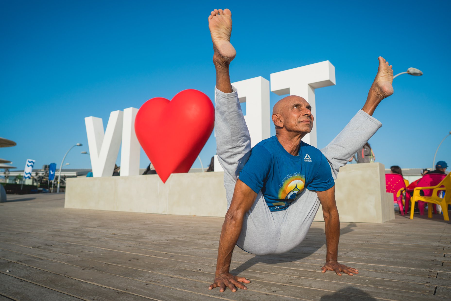 UYC Home - Universal Yoga Center